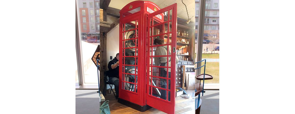 Time Traveling Victorian Photo Phone Booth | Modvic